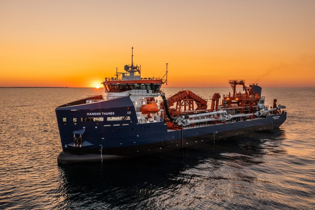 Baggerschiff »Hanson Thames« geht in Dienst